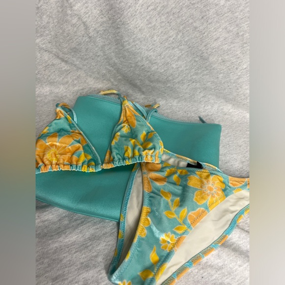 Triangl Swimwear Swim Triangl Vinca Airlie Bikini Poshmark